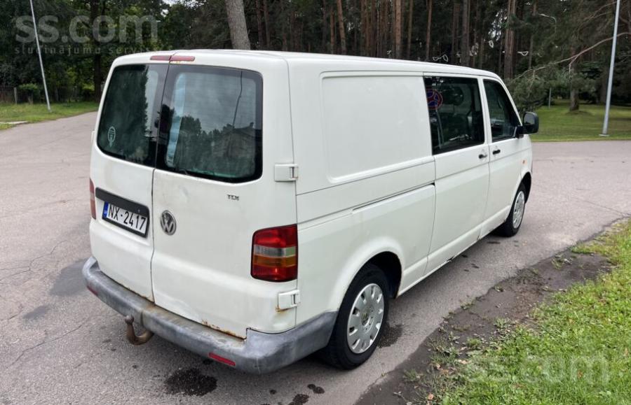 Balts Volkswagen T5 2005 Rīga, ar dzinēja tilpumu 1.90 L un nobraukumu 350 tūkst. km par 3400 €, foto 6 vietnē AUTOMOTO.COM.LV