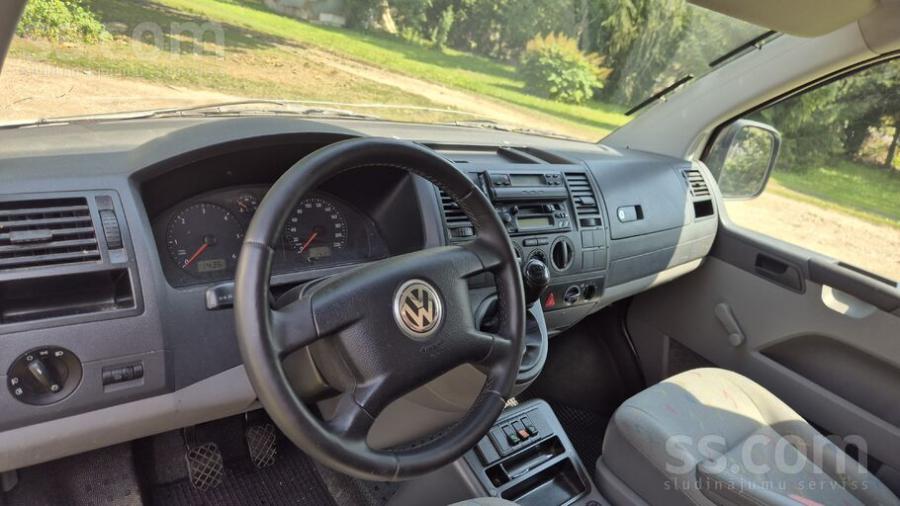 Balts Volkswagen T5 2005 Rīga, ar dzinēja tilpumu 1.90 L un nobraukumu 276 tūkst. km par 6700 €, foto 6 vietnē AUTOMOTO.COM.LV