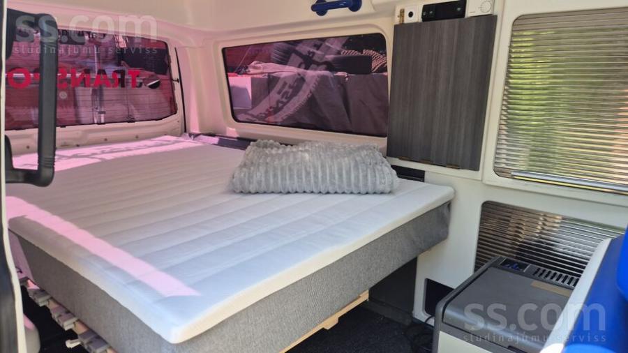 Balts Volkswagen T5 2005 Rīga, ar dzinēja tilpumu 1.90 L un nobraukumu 276 tūkst. km par 6700 €, foto 8 vietnē AUTOMOTO.COM.LV