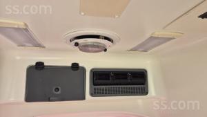 Balts Volkswagen T5 2005 Rīga, ar dzinēja tilpumu 1.90 L un nobraukumu 276 tūkst. km par 6700 €, foto 13 vietnē AUTOMOTO.COM.LV