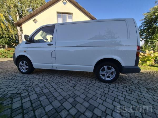 Balts Volkswagen T5 2006 Valmiera, ar dzinēja tilpumu 1.90 L un nobraukumu 417 tūkst. km par 3700 €, foto 1 vietnē AUTOMOTO.COM.LV