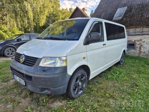 Balts Volkswagen T5 2007 Madona, ar dzinēja tilpumu 2.50 L un nobraukumu 457 tūkst. km par 9800 €, foto 3 vietnē AUTOMOTO.COM.LV