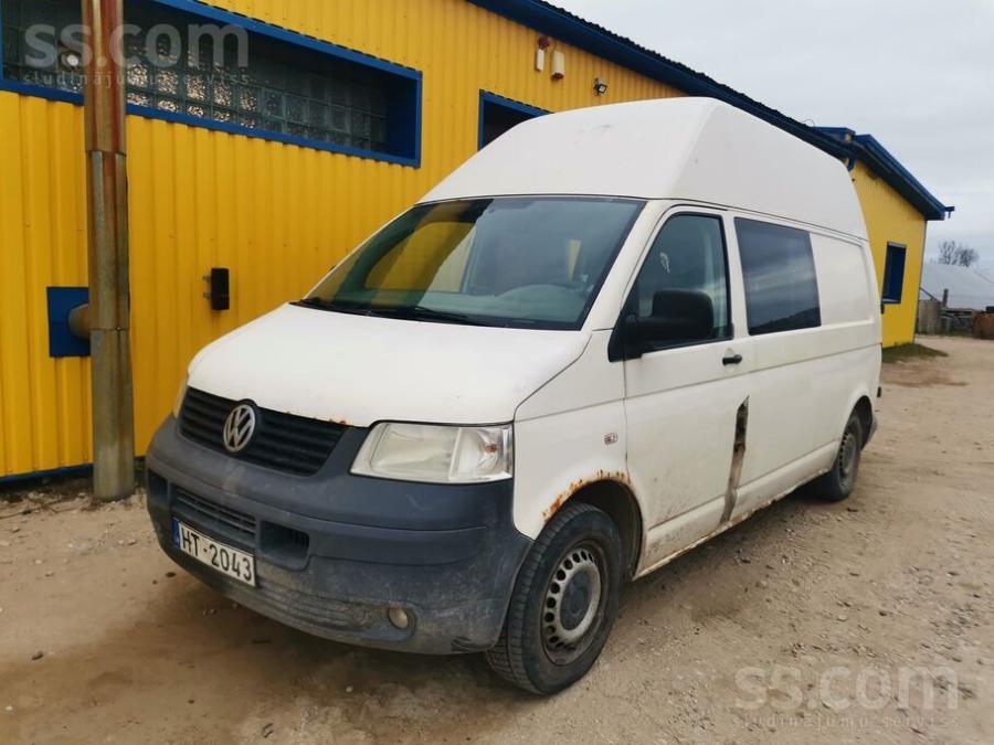 Balts Volkswagen T5 2008 Ventspils, ar dzinēja tilpumu 2.50 L un nobraukumu 433 tūkst. km par 2000 €, foto 1 vietnē AUTOMOTO.COM.LV