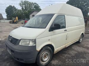 White Volkswagen T5 2008 in Riga, with an engine capacity of 2.50 L and mileage of 220 thousand km for 1600 €, photo  on AUTOMOTO.COM.LV