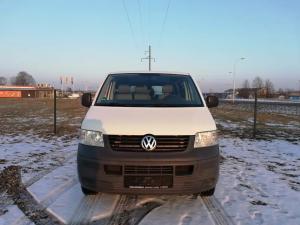 Balts Volkswagen T5 2008 Saldus, ar dzinēja tilpumu 1.90 L un nobraukumu 259 tūkst. km par 7000 €, foto 6 vietnē AUTOMOTO.COM.LV