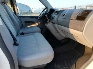 Balts Volkswagen T5 2008 Saldus, ar dzinēja tilpumu 1.90 L un nobraukumu 259 tūkst. km par 7000 €, foto 9 vietnē AUTOMOTO.COM.LV
