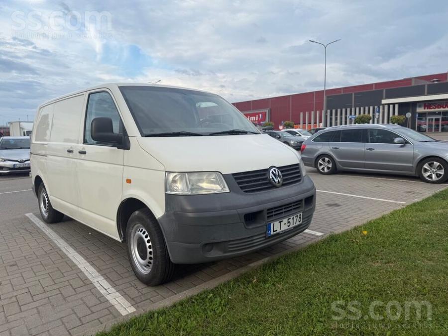Balts Volkswagen T5 2008 Rīga, ar dzinēja tilpumu 1.90 L un nobraukumu 327 tūkst. km par 3500 €, foto 5 vietnē AUTOMOTO.COM.LV