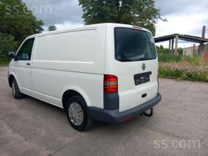 Balts Volkswagen T5 2008 Liepāja, ar dzinēja tilpumu 1.90 L un nobraukumu 286 tūkst. km par 4950 €, foto 4 vietnē AUTOMOTO.COM.LV