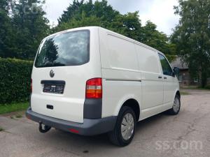 Balts Volkswagen T5 2008 Liepāja, ar dzinēja tilpumu 1.90 L un nobraukumu 286 tūkst. km par 4950 €, foto 5 vietnē AUTOMOTO.COM.LV