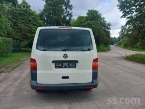 Balts Volkswagen T5 2008 Liepāja, ar dzinēja tilpumu 1.90 L un nobraukumu 286 tūkst. km par 4950 €, foto 6 vietnē AUTOMOTO.COM.LV