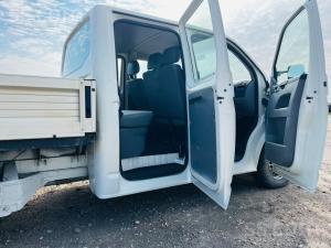 Balts Volkswagen T5 2008 Ventspils, ar dzinēja tilpumu 2.50 L un nobraukumu 557 tūkst. km par 2500 €, foto 5 vietnē AUTOMOTO.COM.LV