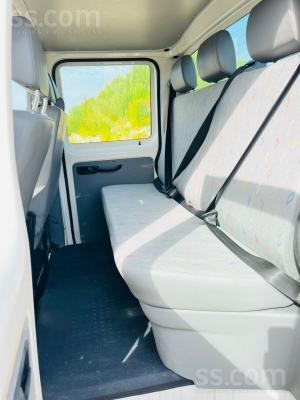Balts Volkswagen T5 2008 Ventspils, ar dzinēja tilpumu 2.50 L un nobraukumu 557 tūkst. km par 2500 €, foto 9 vietnē AUTOMOTO.COM.LV