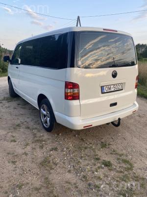 Balts Volkswagen T5 2008 Rēzekne, ar dzinēja tilpumu 1.90 L un nobraukumu 348 tūkst. km par 6500 €, foto 3 vietnē AUTOMOTO.COM.LV