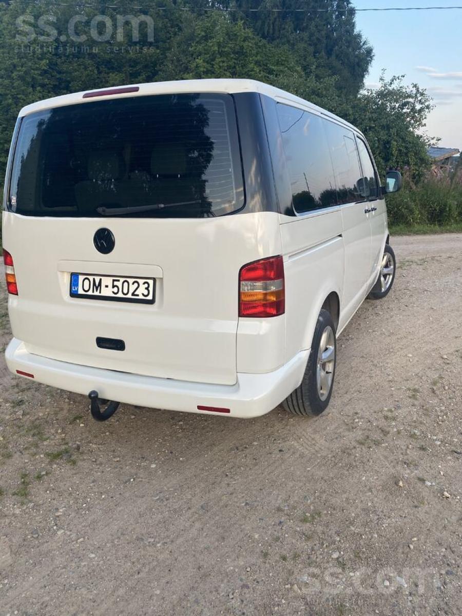 Balts Volkswagen T5 2008 Rēzekne, ar dzinēja tilpumu 1.90 L un nobraukumu 348 tūkst. km par 6500 €, foto 4 vietnē AUTOMOTO.COM.LV