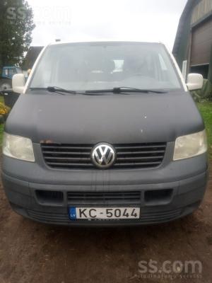 White Volkswagen T5 2008 in Kuldiga, with an engine capacity of 1.90 L and mileage of 472 thousand km for 5500 €, photo 1 on AUTOMOTO.COM.LV