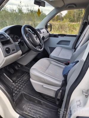 Balts Volkswagen T5 2008 Rīga, ar dzinēja tilpumu 2.50 L un nobraukumu 172 tūkst. km par 6800 €, foto 10 vietnē AUTOMOTO.COM.LV