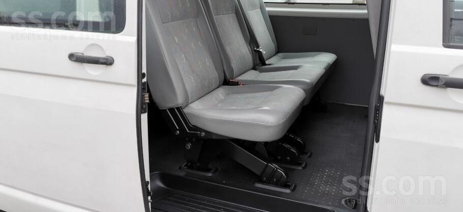 Balts Volkswagen T5 2009 Rīga, ar dzinēja tilpumu 1.90 L un nobraukumu 0 tūkst. km par 7450 €, foto 24 vietnē AUTOMOTO.COM.LV