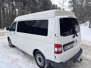 Balts Volkswagen T5 2010 Rīga, ar dzinēja tilpumu 2.00 L un nobraukumu 311 tūkst. km par 10000 €, foto 9 vietnē AUTOMOTO.COM.LV