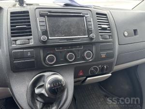 Balts Volkswagen T5 2010 Rīga, ar dzinēja tilpumu 2.00 L un nobraukumu 311 tūkst. km par 10000 €, foto 11 vietnē AUTOMOTO.COM.LV