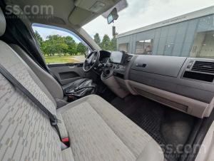 Balts Volkswagen T5 2010 Liepāja, ar dzinēja tilpumu 2.00 L un nobraukumu 227 tūkst. km par 6500 €, foto 5 vietnē AUTOMOTO.COM.LV