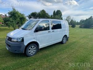 White Volkswagen T5 2010 in Ogre, with an engine capacity of 1.90 L and mileage of 257 thousand km for 6900 €, photo 4 on AUTOMOTO.COM.LV