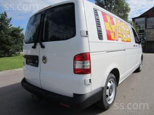 Белый Фольксваген Т5 2010 в Тукумс, объемом двигателя 2.00 л и пробегом 354 тыс. км за 6500 €, фото 4 на AUTOMOTO.COM.LV