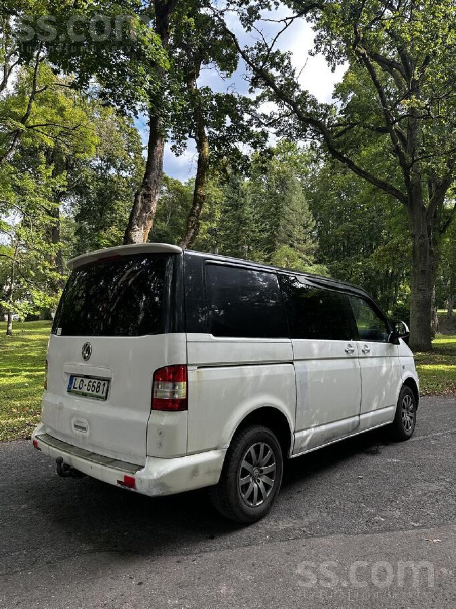 Balts Volkswagen T5 2010 Ogre, ar dzinēja tilpumu 2.00 L un nobraukumu 686 tūkst. km par 5650 €, foto 5 vietnē AUTOMOTO.COM.LV