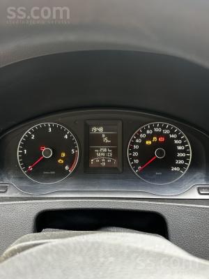 Balts Volkswagen T5 2010 Ogre, ar dzinēja tilpumu 2.00 L un nobraukumu 686 tūkst. km par 5650 €, foto 8 vietnē AUTOMOTO.COM.LV