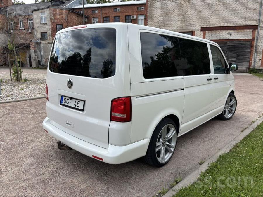 Balts Volkswagen T5 2011 Kuldīga, ar dzinēja tilpumu 2.00 L un nobraukumu 0 tūkst. km par 10600 €, foto 2 vietnē AUTOMOTO.COM.LV
