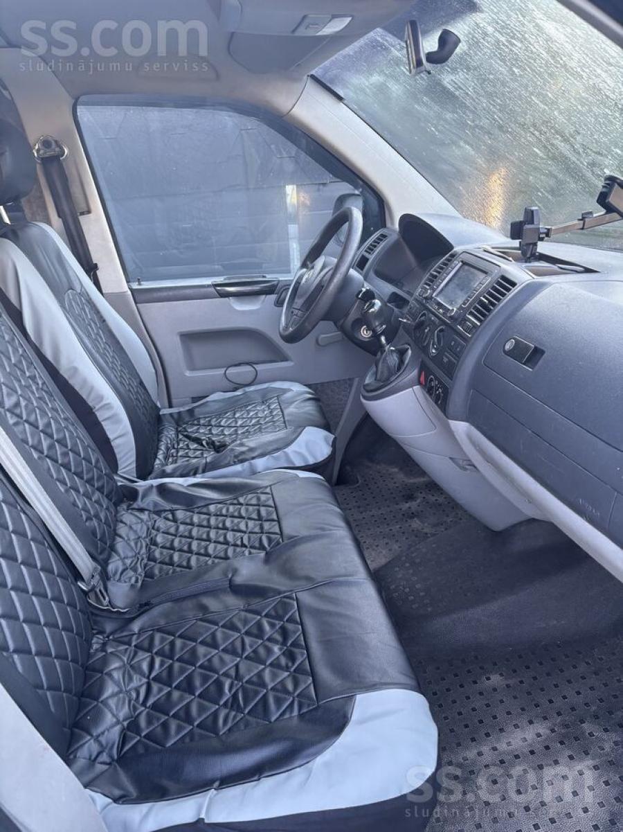 Balts Volkswagen T5 2011 Jelgava, ar dzinēja tilpumu 2.00 L un nobraukumu 315 tūkst. km par 7000 €, foto 6 vietnē AUTOMOTO.COM.LV