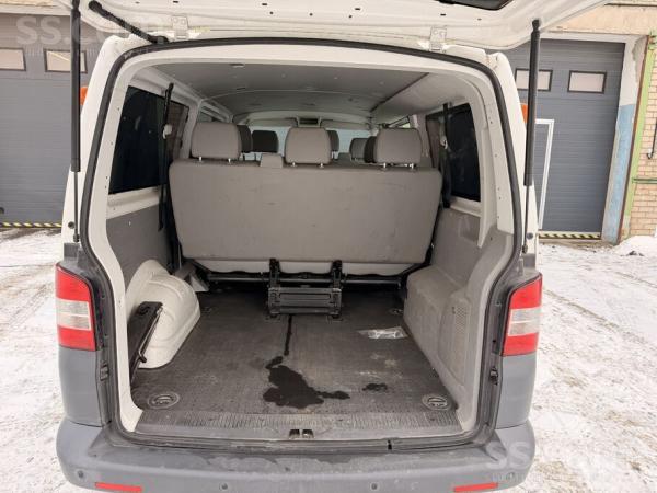 Balts Volkswagen T5 2012 Rīga, ar dzinēja tilpumu 2.00 L un nobraukumu 255 tūkst. km par 9900 €, foto 10 vietnē AUTOMOTO.COM.LV