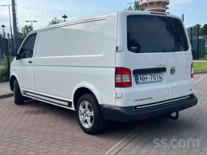 Balts Volkswagen T5 2012 Cēsis, ar dzinēja tilpumu 2.00 L un nobraukumu 217 tūkst. km par 5950 €, foto 3 vietnē AUTOMOTO.COM.LV
