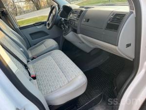 Balts Volkswagen T5 2012 Cēsis, ar dzinēja tilpumu 2.00 L un nobraukumu 217 tūkst. km par 5950 €, foto 9 vietnē AUTOMOTO.COM.LV