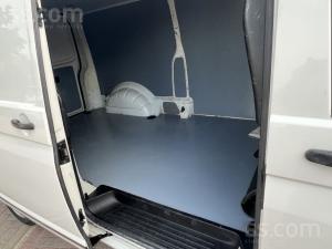 Balts Volkswagen T5 2012 Cēsis, ar dzinēja tilpumu 2.00 L un nobraukumu 217 tūkst. km par 5950 €, foto 15 vietnē AUTOMOTO.COM.LV