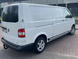 Balts Volkswagen T5 2012 Cēsis, ar dzinēja tilpumu 2.00 L un nobraukumu 217 tūkst. km par 5950 €, foto 20 vietnē AUTOMOTO.COM.LV