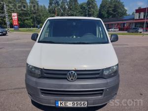 Белый Фольксваген Т5 2012 в Рига, объемом двигателя 2.00 л и пробегом 376 тыс. км за 5200 €, фото  на AUTOMOTO.COM.LV