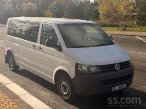 Volkswagen T5 2013 Rīga vietnē Balts Volkswagen T5 2013 Rīga, ar dzinēja tilpumu 2.00 L un nobraukumu 374 tūkst. km par 7900 €, foto 1 vietnē AUTOMOTO.COM.LV