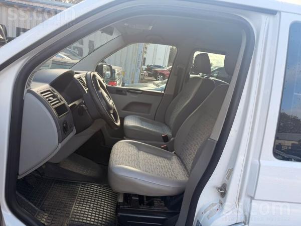 White Volkswagen T5 2013 in Riga, with an engine capacity of 2.00 L and mileage of 374 thousand km for 7900 €, photo 10 on AUTOMOTO.COM.LV