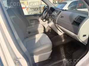 Balts Volkswagen T5 2013 Rīga, ar dzinēja tilpumu 2.00 L un nobraukumu 374 tūkst. km par 7900 €, foto 12 vietnē AUTOMOTO.COM.LV
