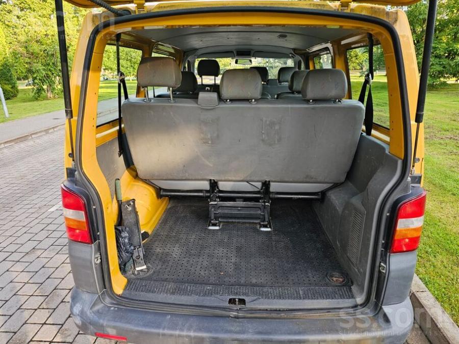 Yellow Volkswagen T5 2006 in Riga, with an engine capacity of 1.90 L and mileage of 246 thousand km for 3300 €, photo 7 on AUTOMOTO.COM.LV