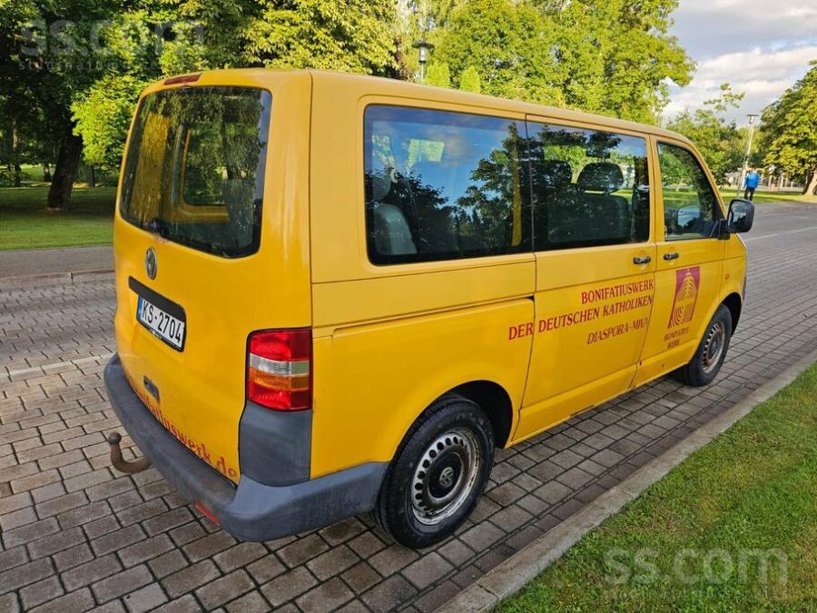 Yellow Volkswagen T5 2006 in Riga, with an engine capacity of 1.90 L and mileage of 246 thousand km for 3300 €, photo 8 on AUTOMOTO.COM.LV