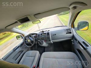 Yellow Volkswagen T5 2006 in Riga, with an engine capacity of 1.90 L and mileage of 246 thousand km for 3300 €, photo 14 on AUTOMOTO.COM.LV