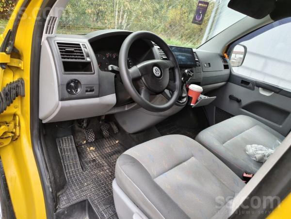 Dzeltens Volkswagen T5 2007 Rīga, ar dzinēja tilpumu 1.90 L un nobraukumu 468 tūkst. km par 3650 €, foto 7 vietnē AUTOMOTO.COM.LV