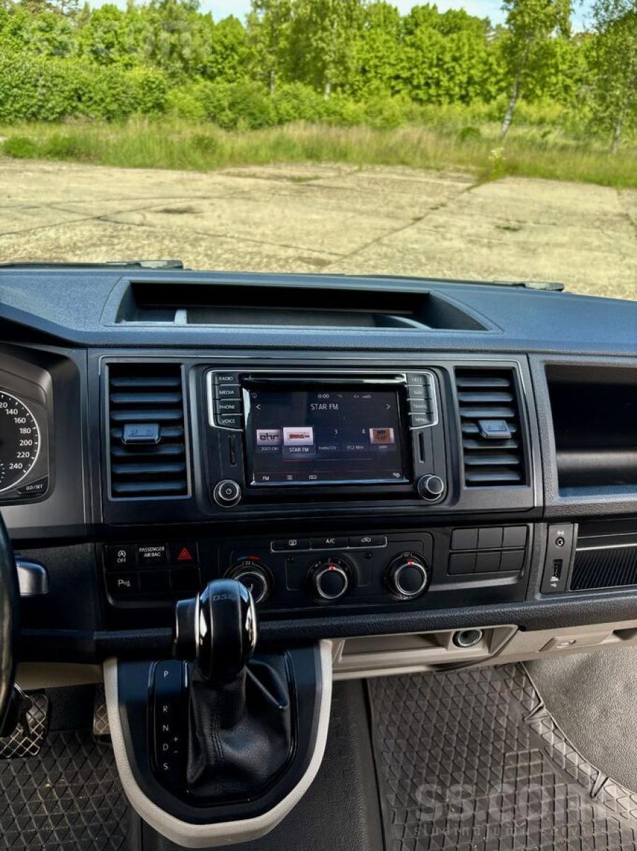 Melns Volkswagen T6 2015 Liepāja, ar dzinēja tilpumu 2.00 L un nobraukumu 289 tūkst. km par 15000 €, foto 9 vietnē AUTOMOTO.COM.LV