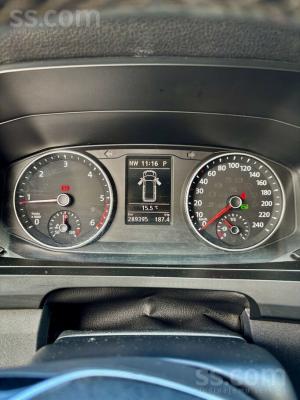 Melns Volkswagen T6 2015 Liepāja, ar dzinēja tilpumu 2.00 L un nobraukumu 289 tūkst. km par 15000 €, foto 13 vietnē AUTOMOTO.COM.LV