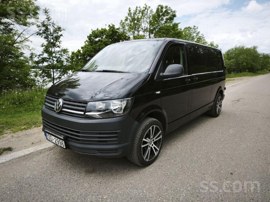 Black Volkswagen T6 2017 in Riga, with an engine capacity of 2.00 L and mileage of 236 thousand km for 11000 €, photo 4 on AUTOMOTO.COM.LV