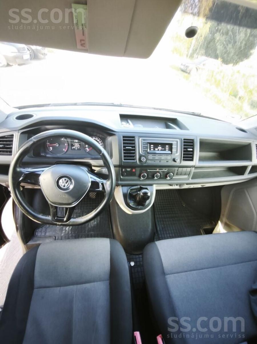 Black Volkswagen T6 2017 in Riga, with an engine capacity of 2.00 L and mileage of 237 thousand km for 12000 €, photo 9 on AUTOMOTO.COM.LV