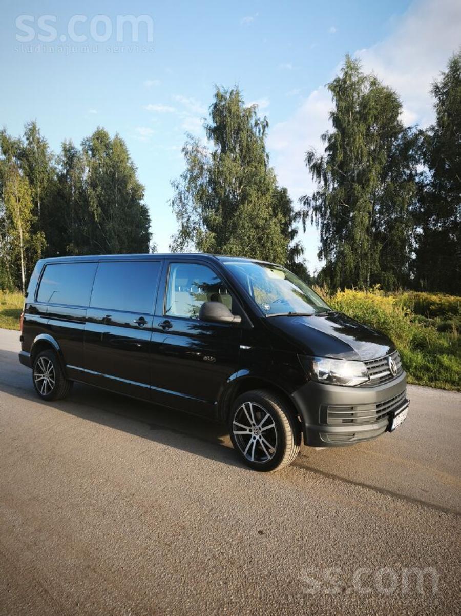Black Volkswagen T6 2017 in Riga, with an engine capacity of 2.00 L and mileage of 237 thousand km for 12000 €, photo 20 on AUTOMOTO.COM.LV