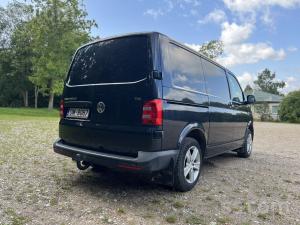 Zils Volkswagen T6 2016 Rīga, ar dzinēja tilpumu 2.00 L un nobraukumu 190 tūkst. km par 14200 €, foto 8 vietnē AUTOMOTO.COM.LV