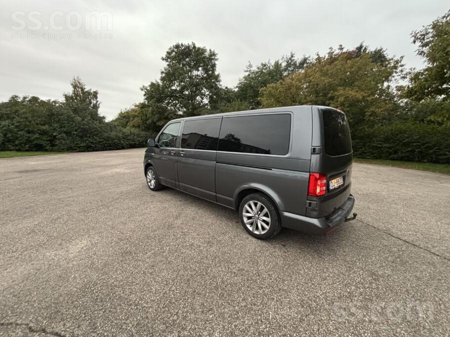 Grey Volkswagen T6 2016 in Tukums, with an engine capacity of 2.00 L and mileage of 194 thousand km for 16500 €, photo 23 on AUTOMOTO.COM.LV